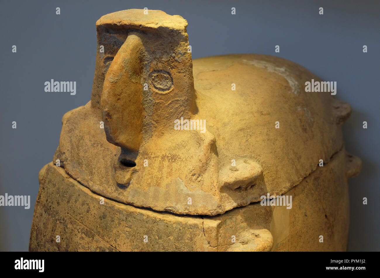 500 b c hi-res stock photography and images - Alamy