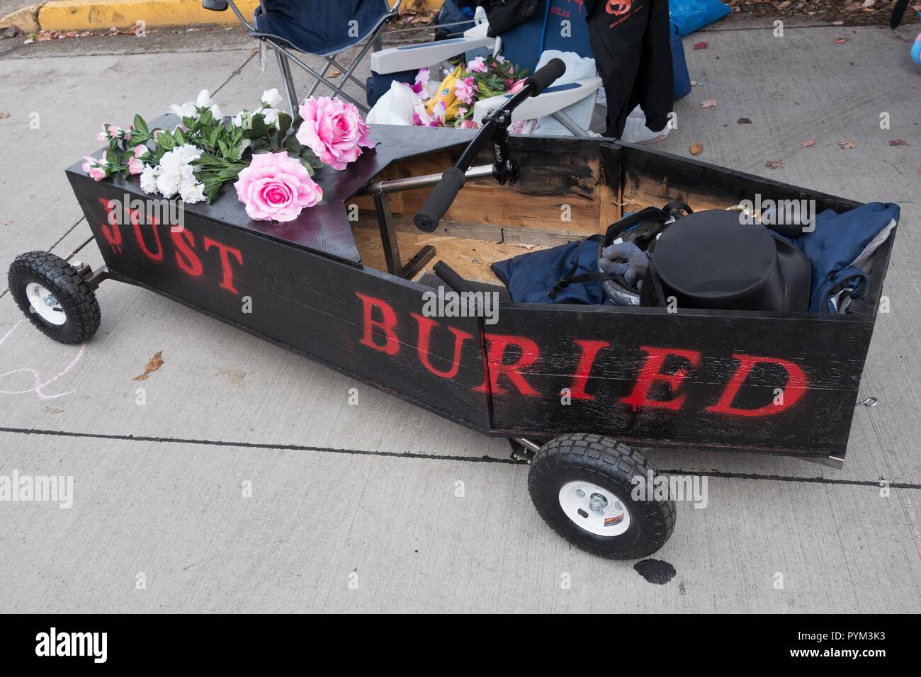 A custom go-kart at the Coffin Races in Eugene, OR, USA Stock Photo - Alamy