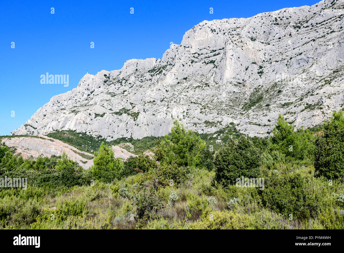 Saint antonin sur bayon hi-res stock photography and images - Alamy
