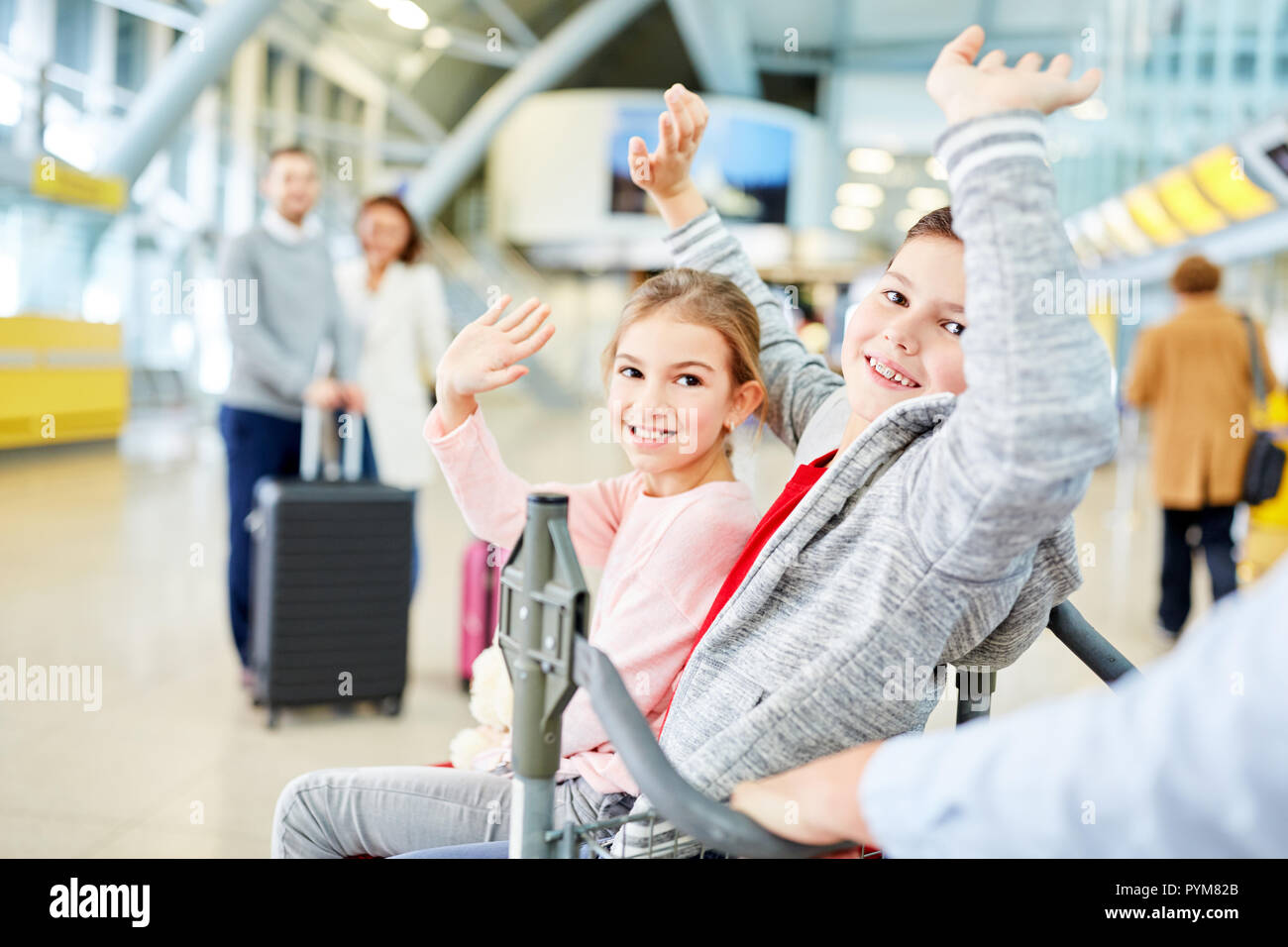 Wave goodbye hi-res stock photography and images - Alamy