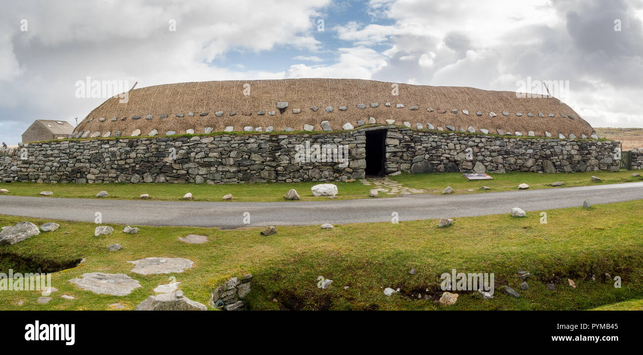 The Blackhouse, 42 Arnol, Bragar, Isle of Lewis, HS2 9DB - insight into ...
