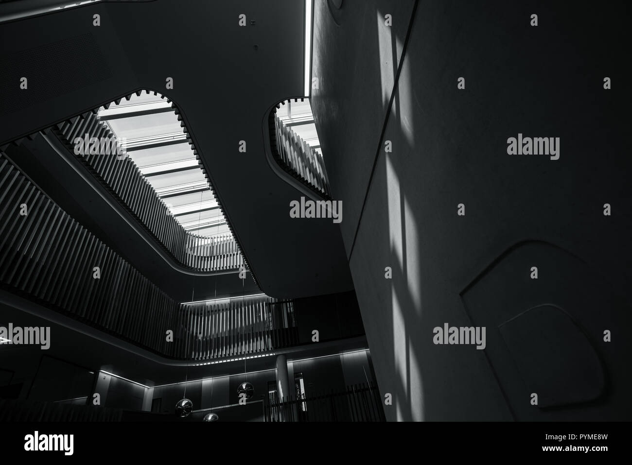 Beecroft Theoretical Physics Building Oxford Stock Photo - Alamy