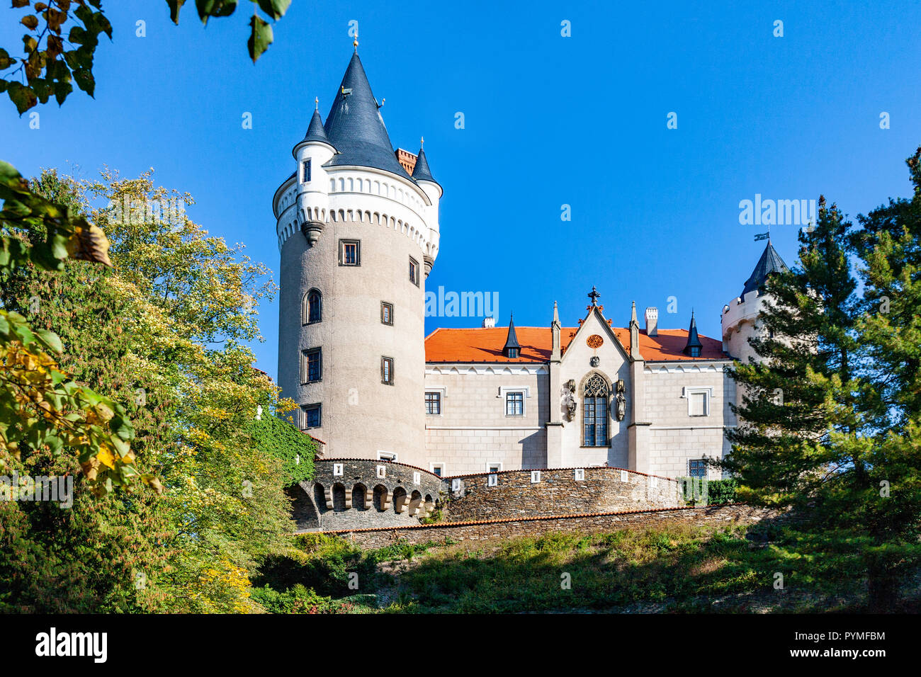 Zamek zleby hi-res stock photography and images - Alamy