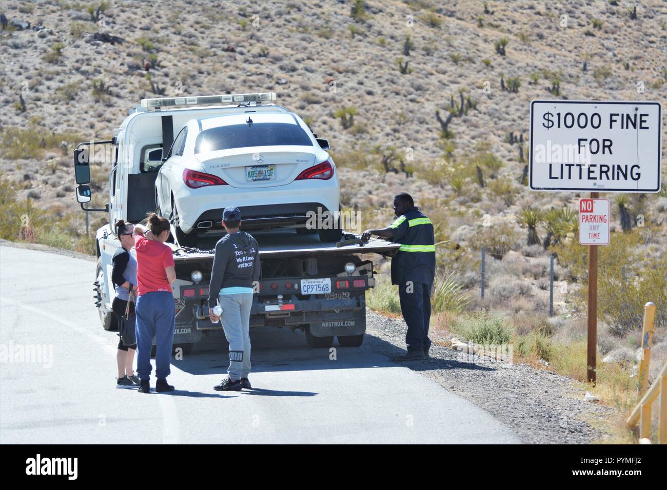 Stranded car on Freeway in California Desert Stock Photo - Alamy