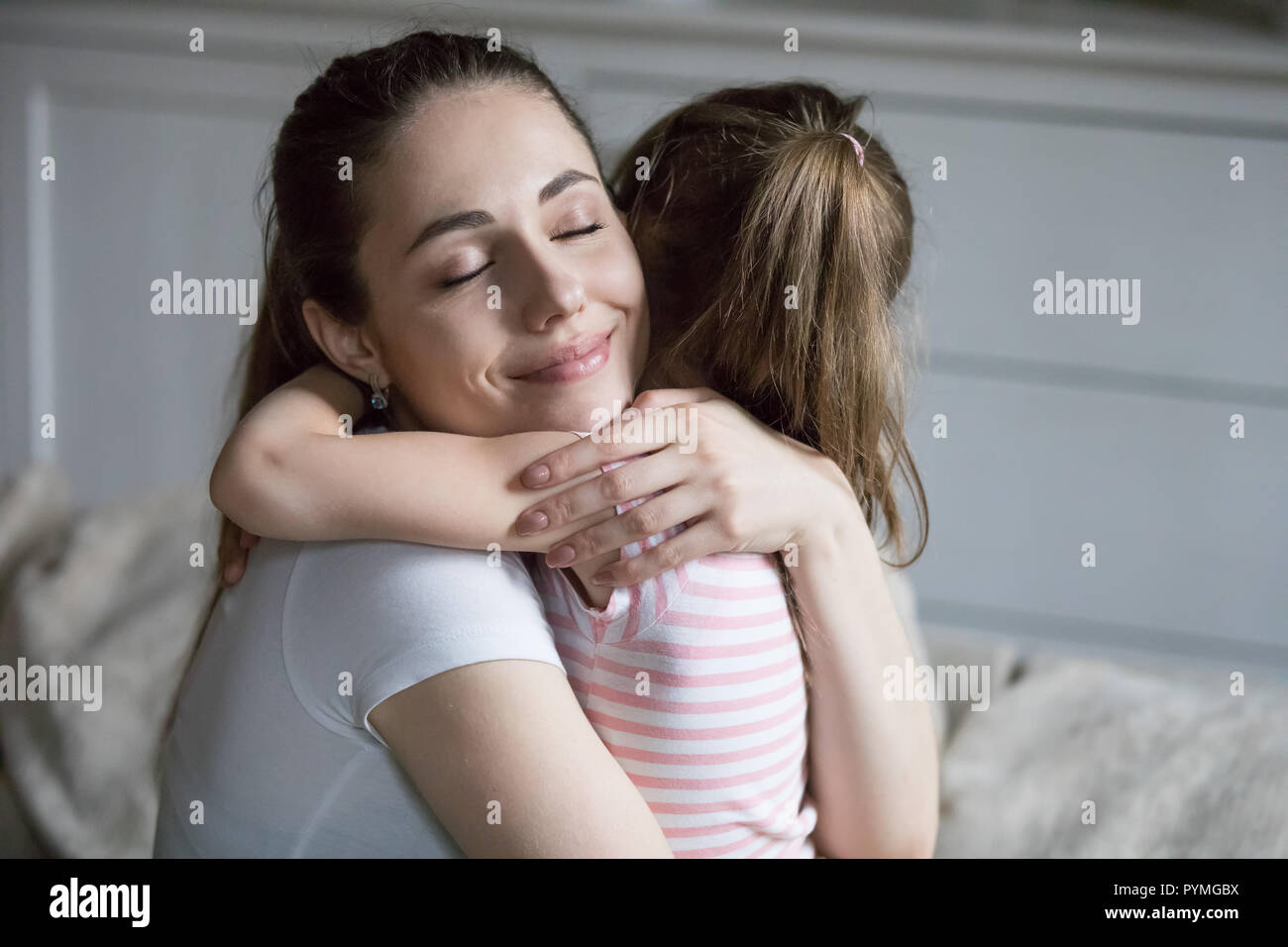 Bonding expressions hi-res stock photography and images - Alamy