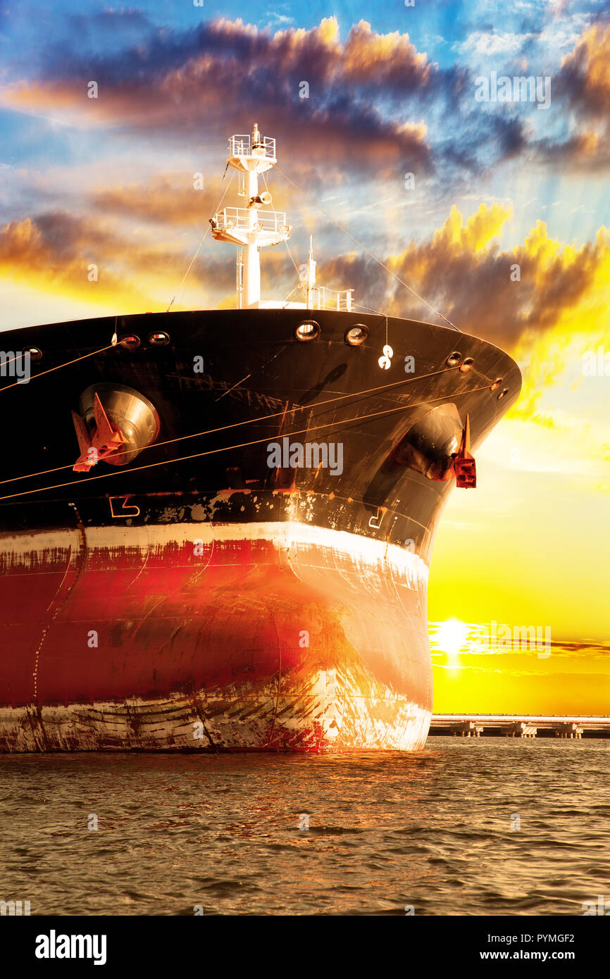 A bow of a tanker ship with anchor Stock Photo - Alamy