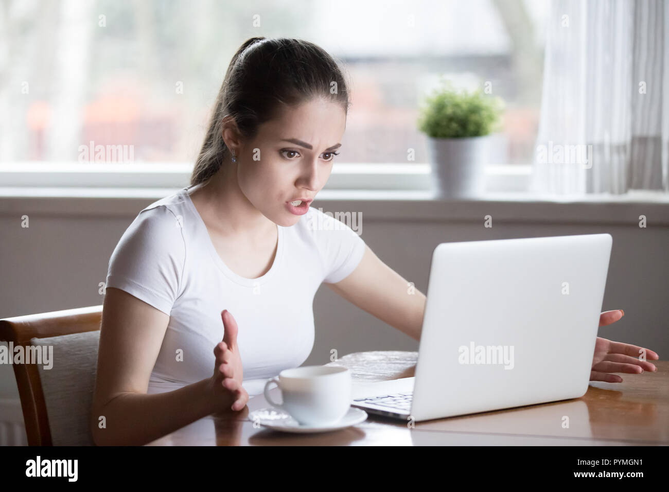 Indignant hi-res stock photography and images - Alamy