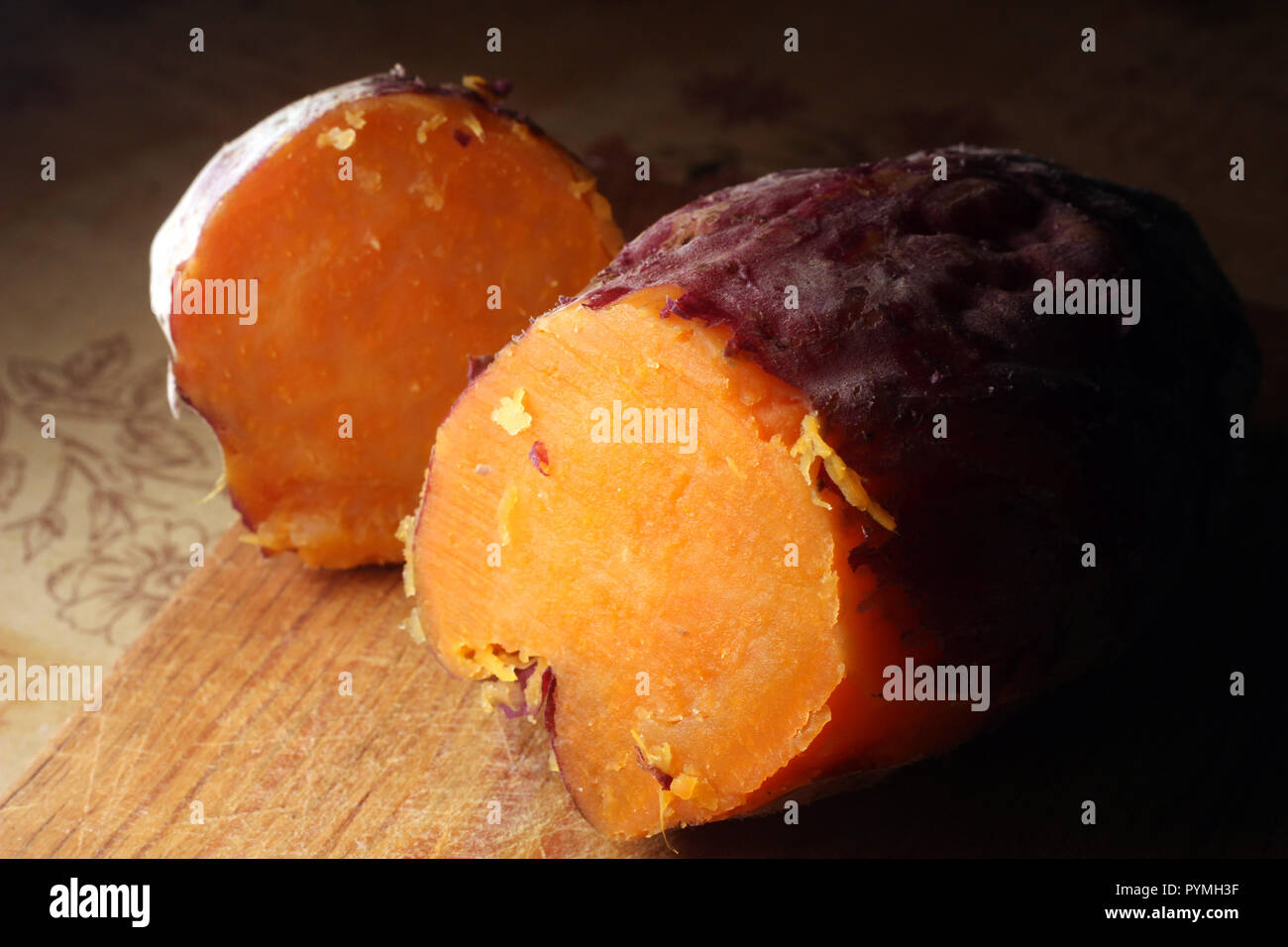 Sweet potato. Camote Stock Photo - Alamy