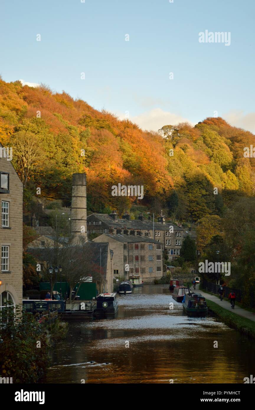 Hebden bridge hi-res stock photography and images - Alamy