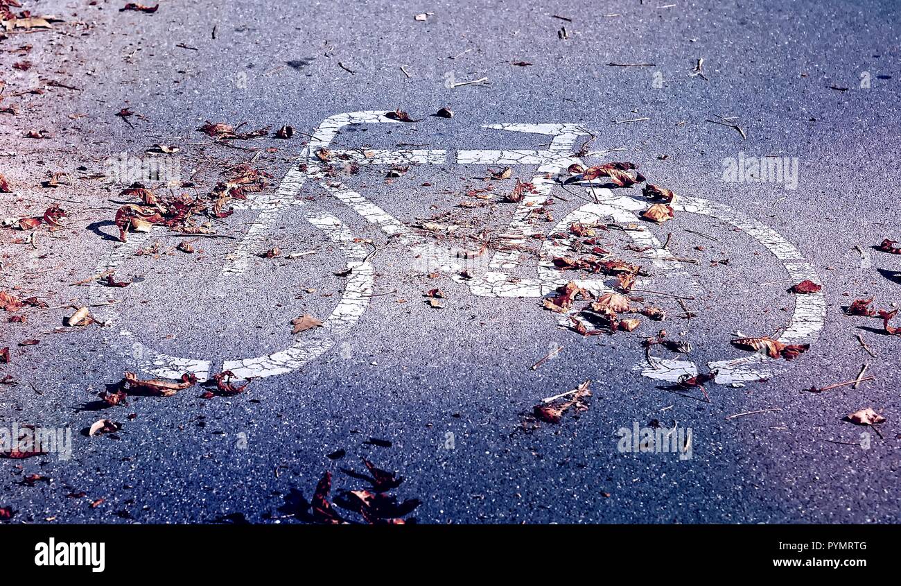 Rough cycle path hi-res stock photography and images - Alamy