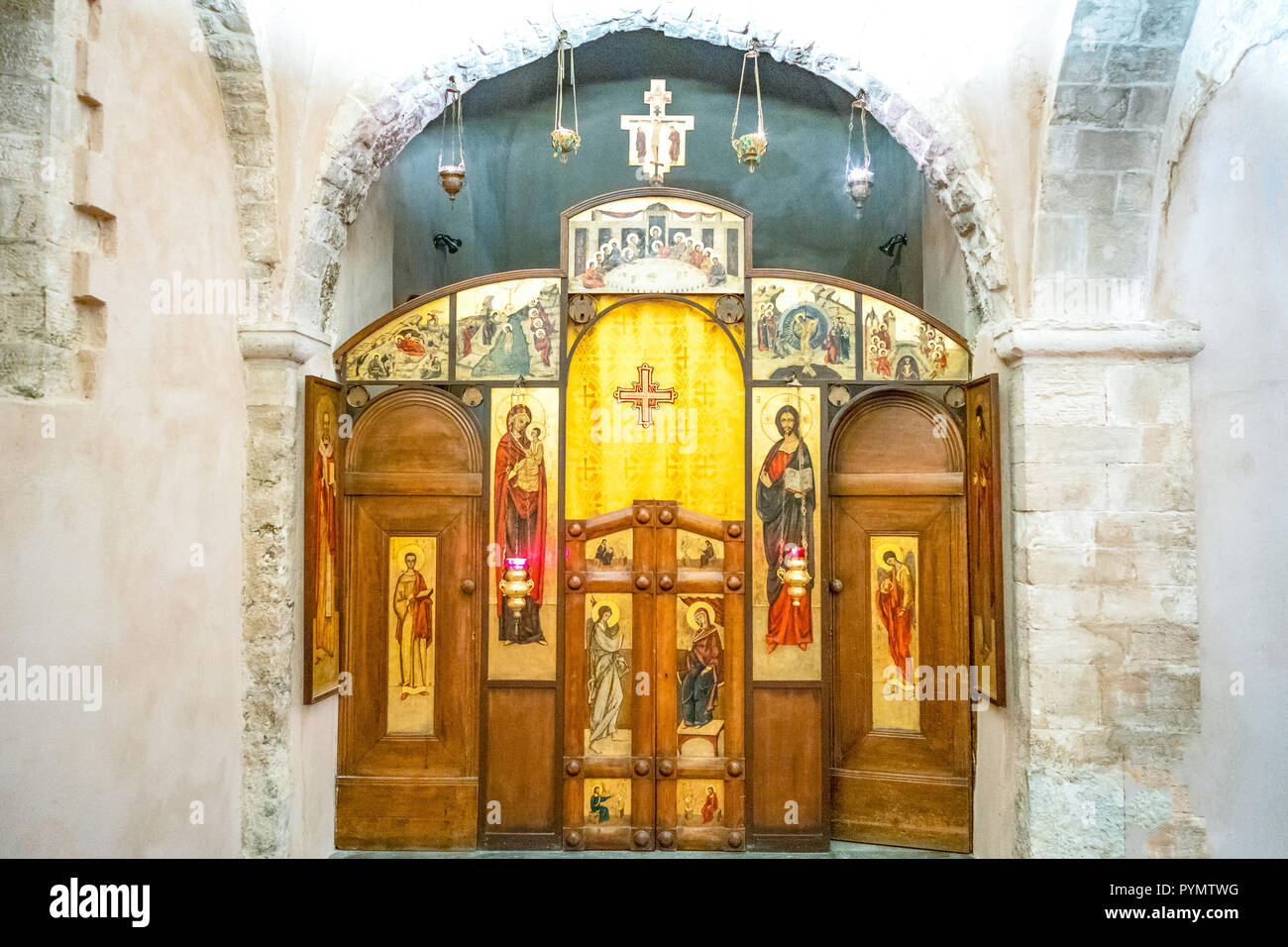 Crypt paintings hi-res stock photography and images - Alamy