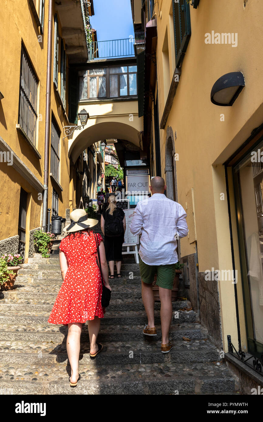 Streets of como at lake como hi-res stock photography and images - Alamy