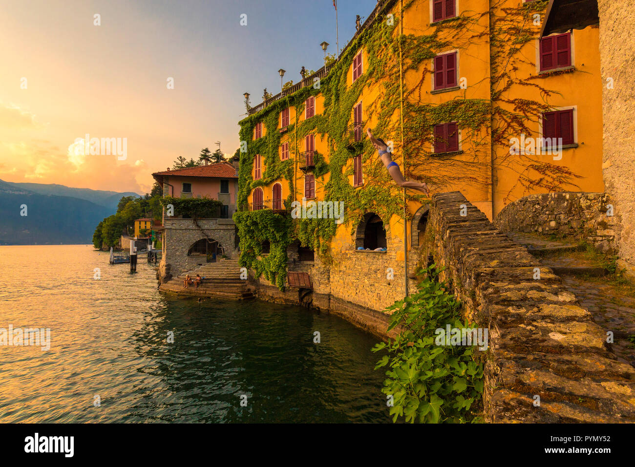 Nesso italy hi-res stock photography and images - Alamy