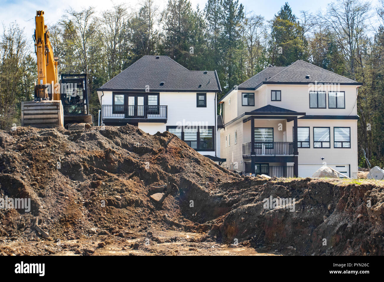 Building site with new homes under construction Stock Photo - Alamy