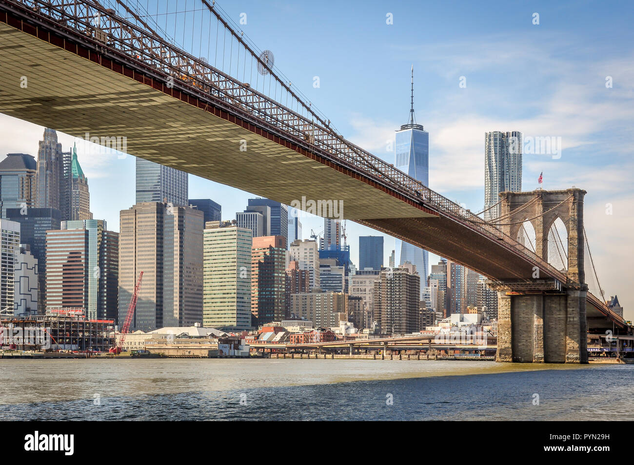 Brooklyn bridge from below hi-res stock photography and images - Alamy