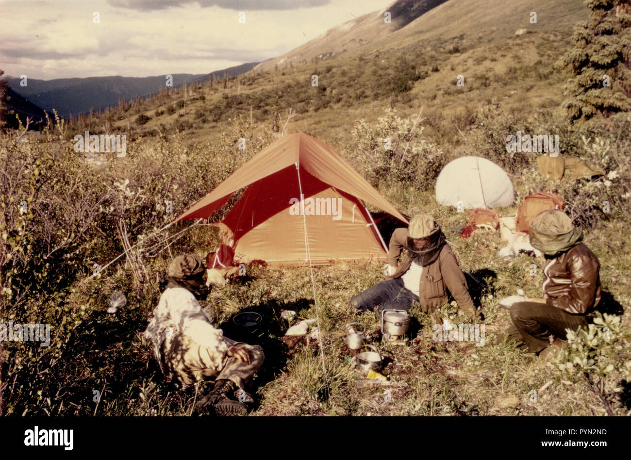 1970s alaska campers hi-res stock photography and images - Alamy