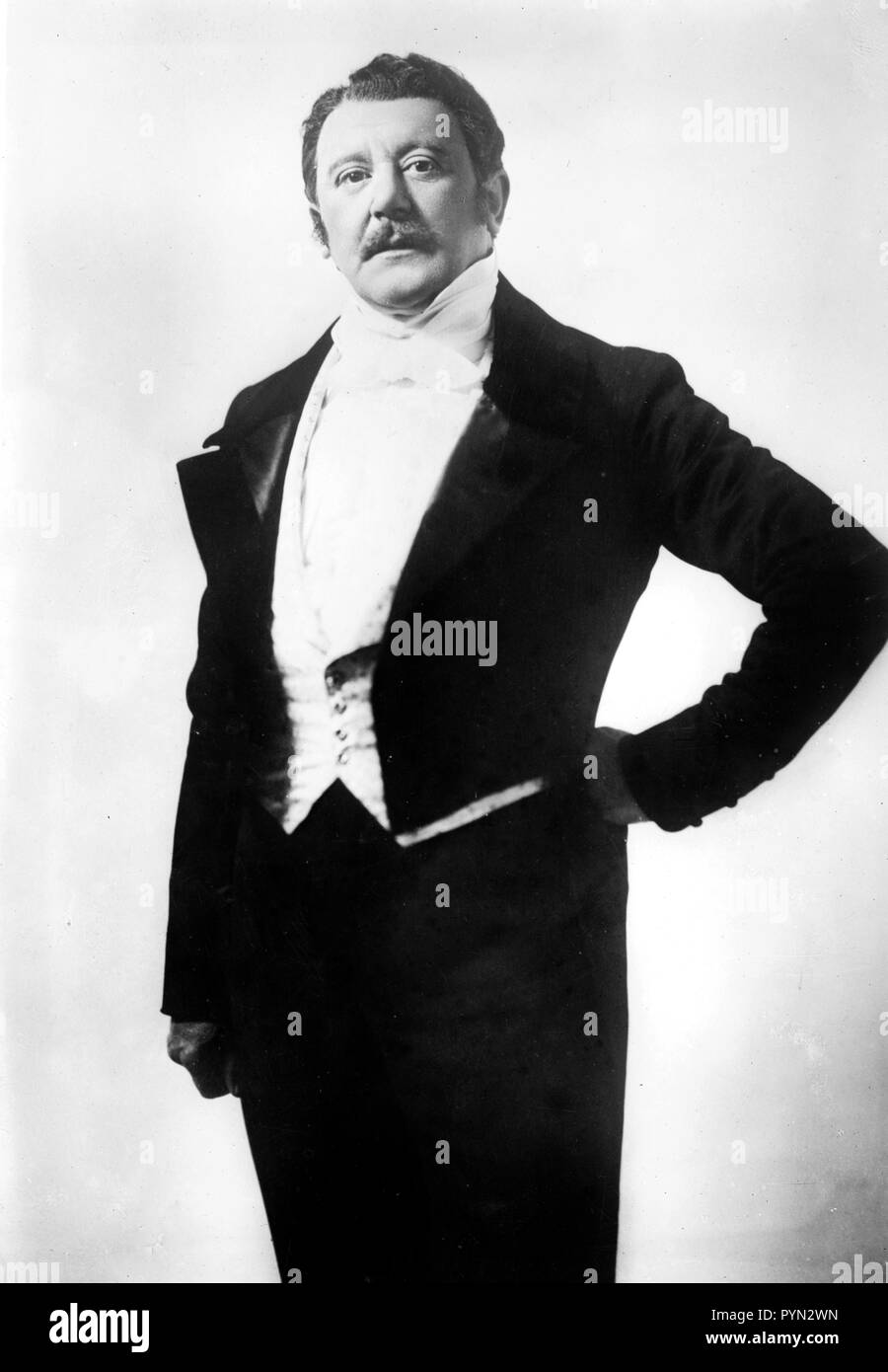 Photo shows Sir Charles Henry Hawtrey (1858-1923), an English actor ...