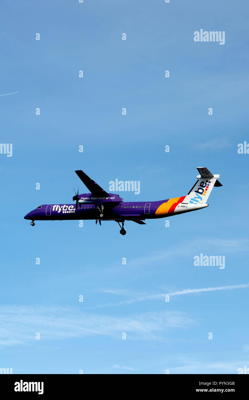 Flybe prop aeroplane hi-res stock photography and images - Alamy