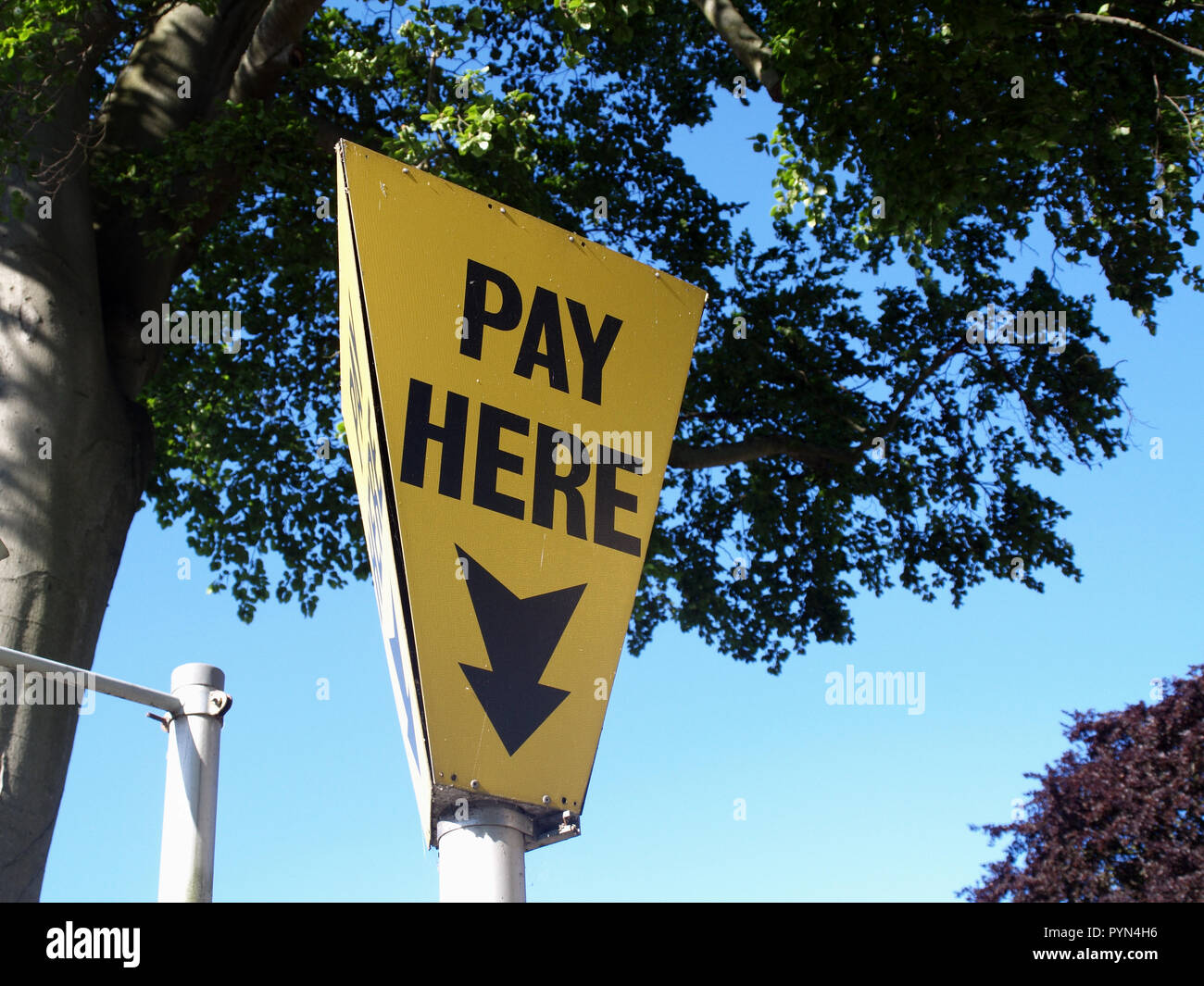 Car park signage Stock Photo - Alamy