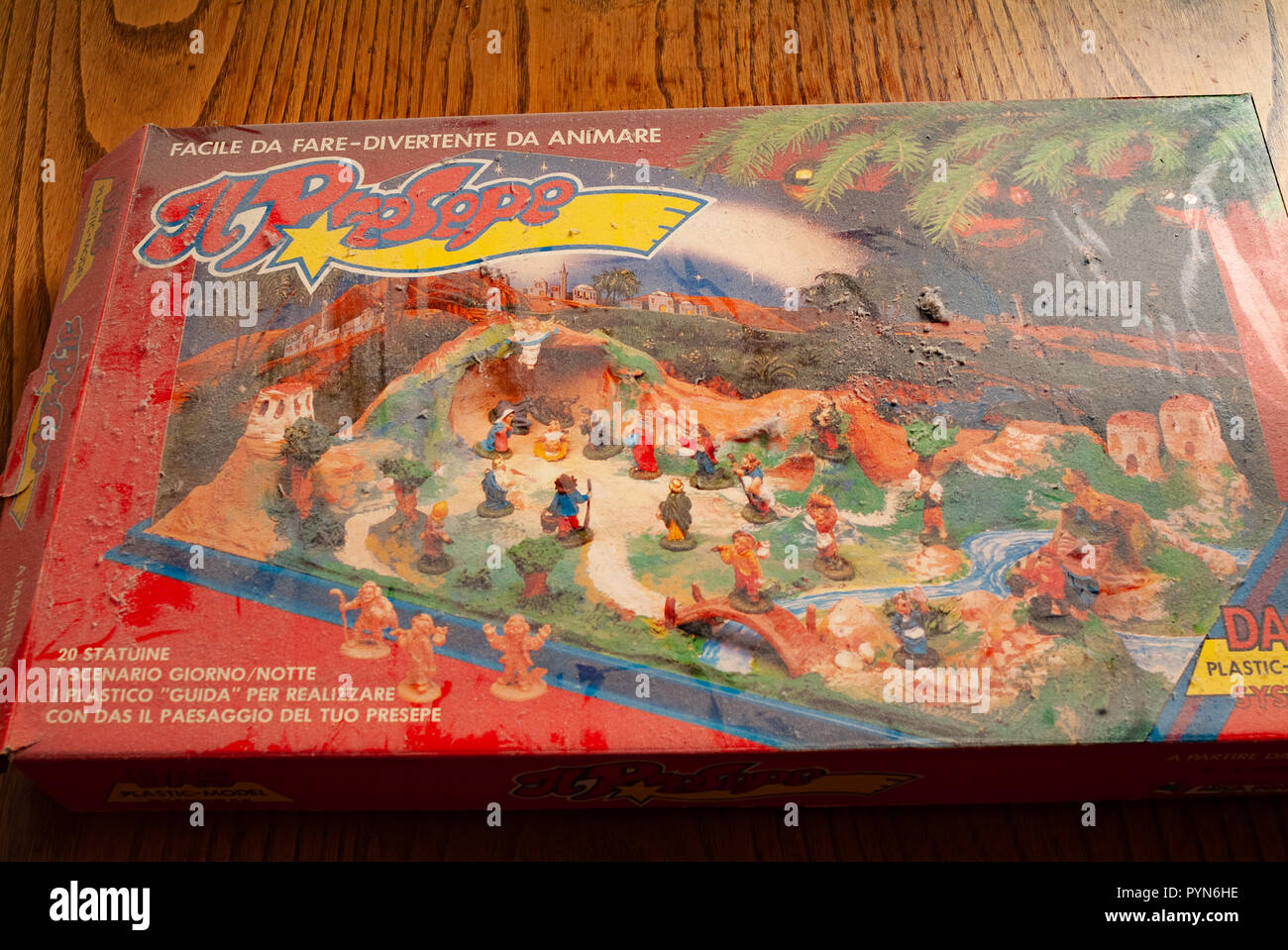 1980s crib box Stock Photo - Alamy