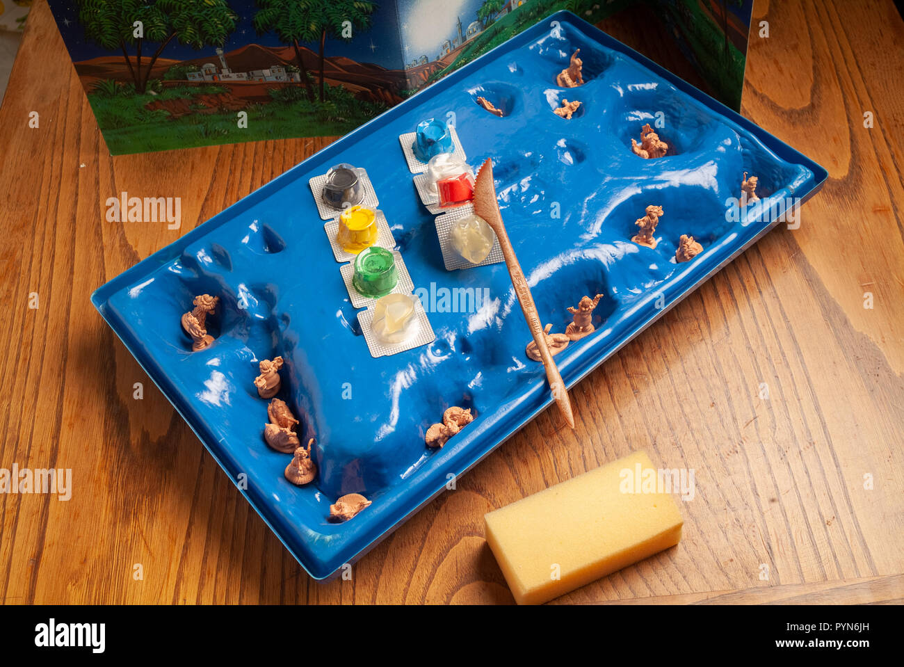 1980s crib box Stock Photo - Alamy