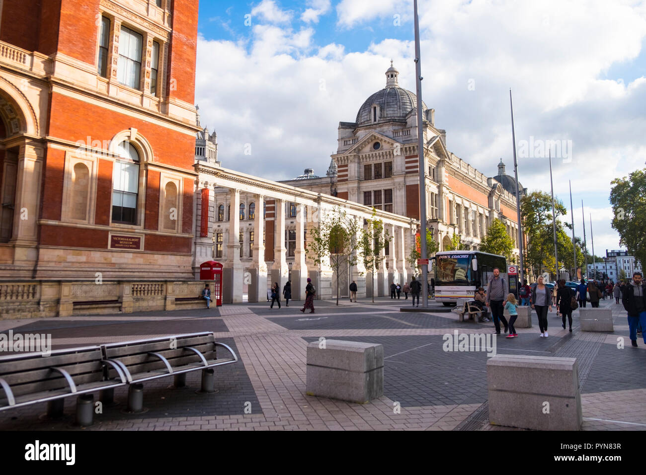 Victoria and albert museum, henry cole wing, london, uk Stock Photo - Alamy