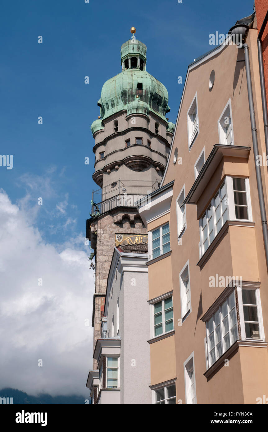 Historic buildings innsbruck hi-res stock photography and images - Alamy