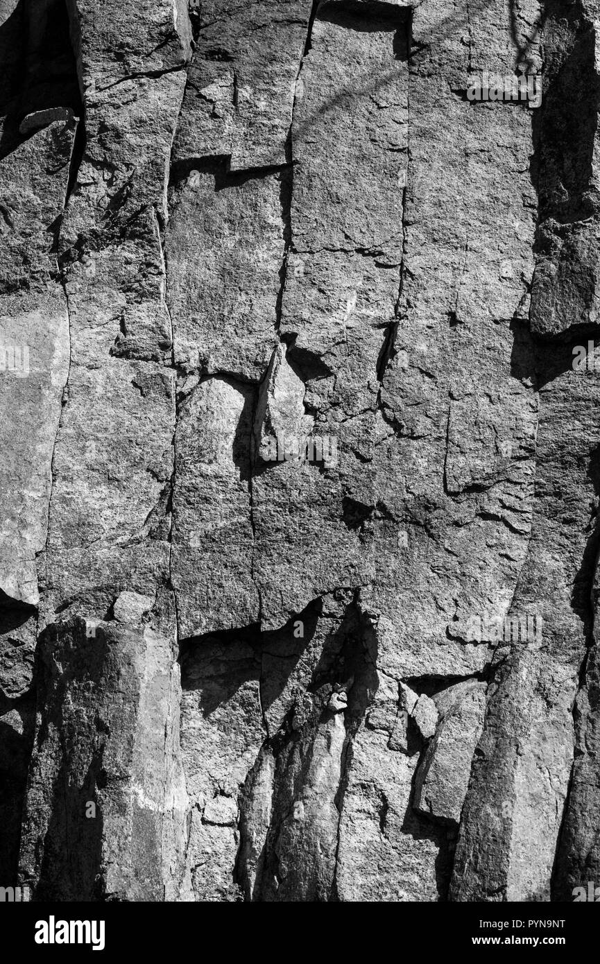 Slate rock cliff Black and White Stock Photos & Images - Alamy