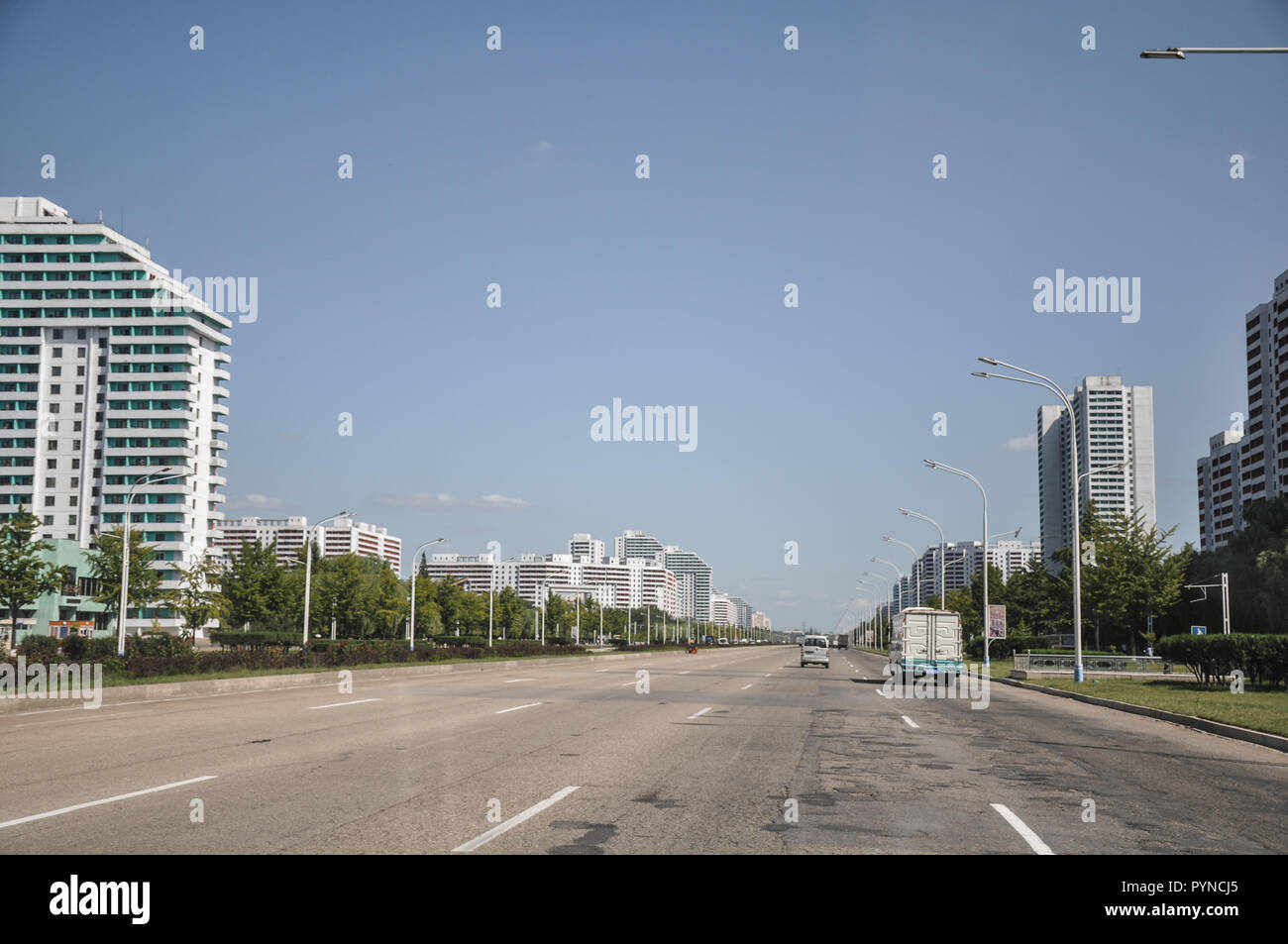 Streets of pyongyang hi-res stock photography and images - Alamy