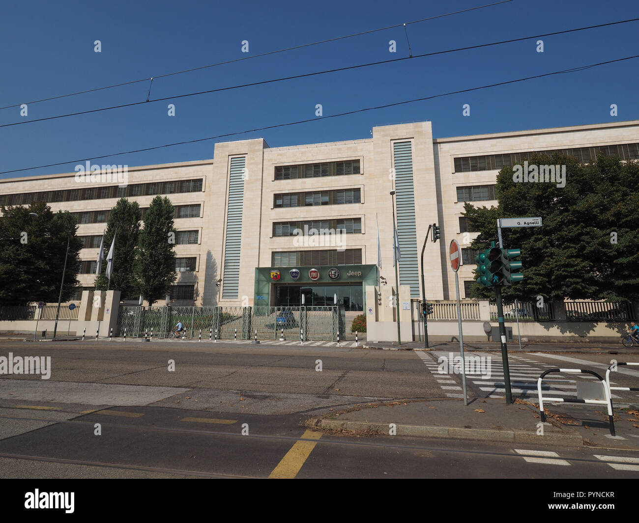 Mirafiori factory hi-res stock photography and images - Alamy