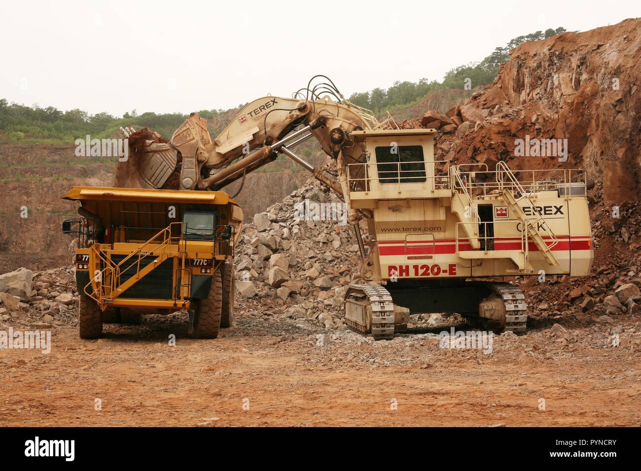 Rock diggers hi-res stock photography and images - Alamy