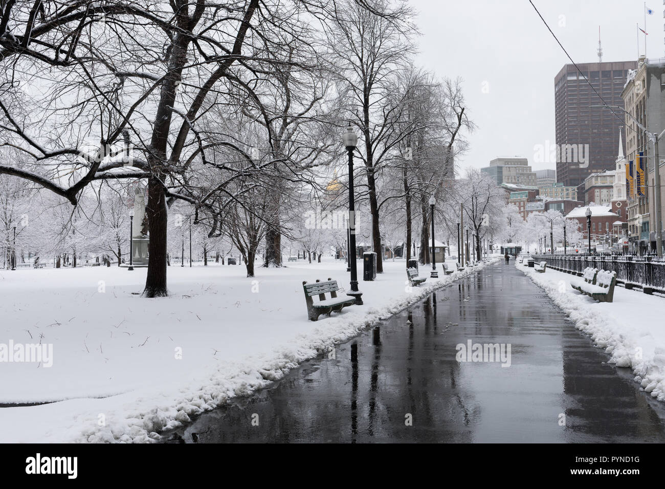 Boston common wintertime hi-res stock photography and images - Alamy