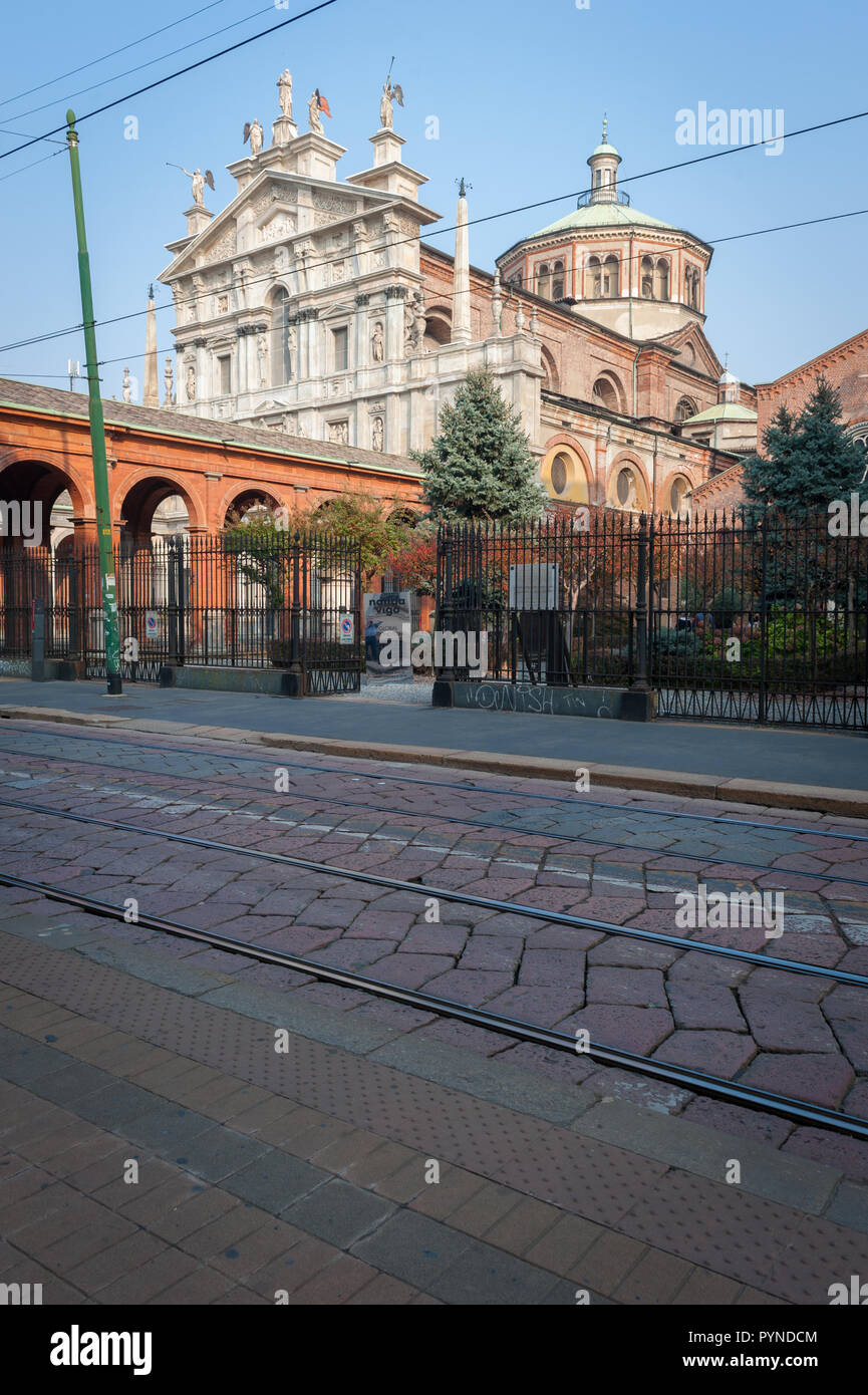 Street scene, Milan, Italy Stock Photo - Alamy
