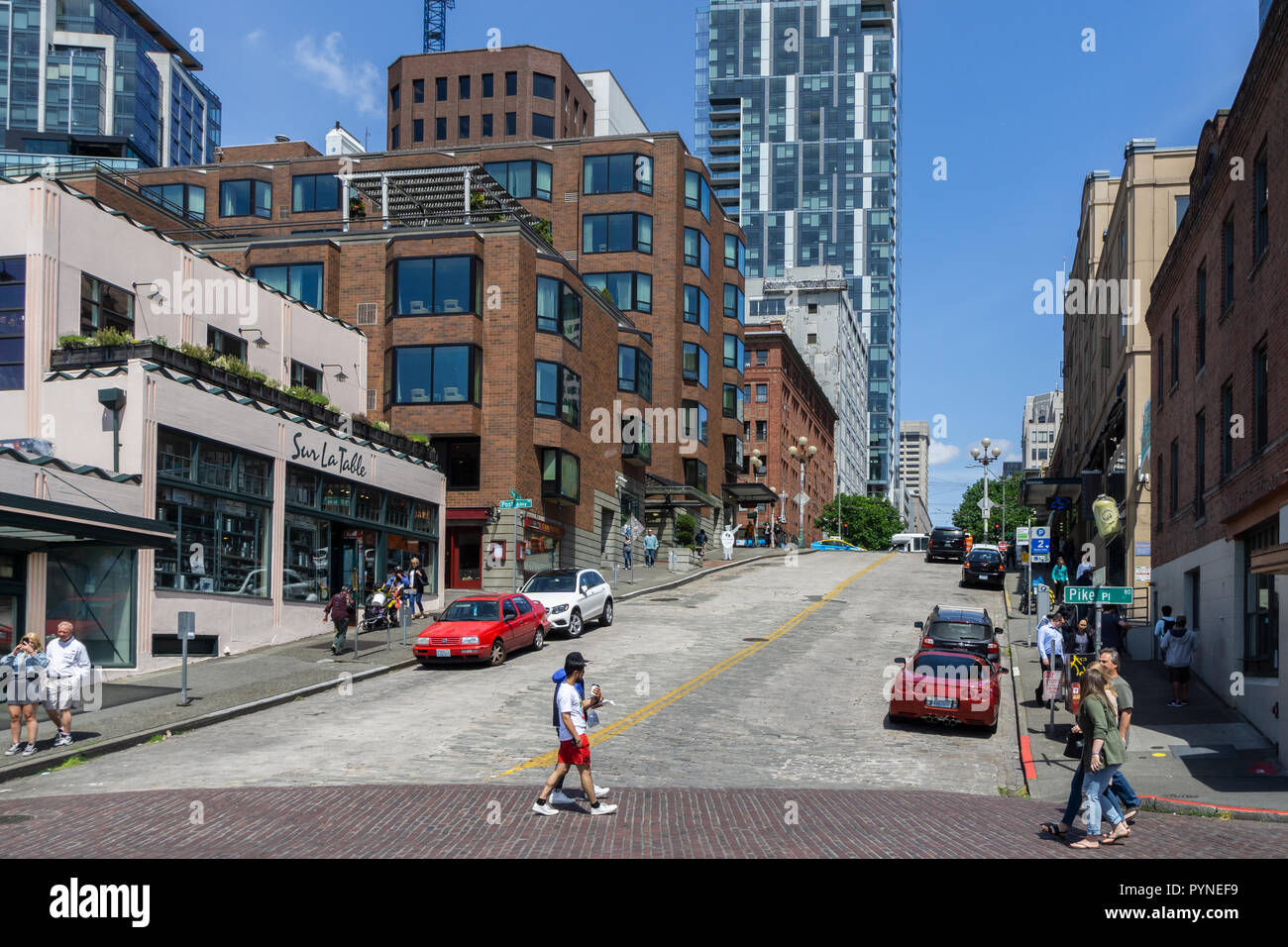 Street scene. Pine street in Pike Place district, downtown Seattle ...