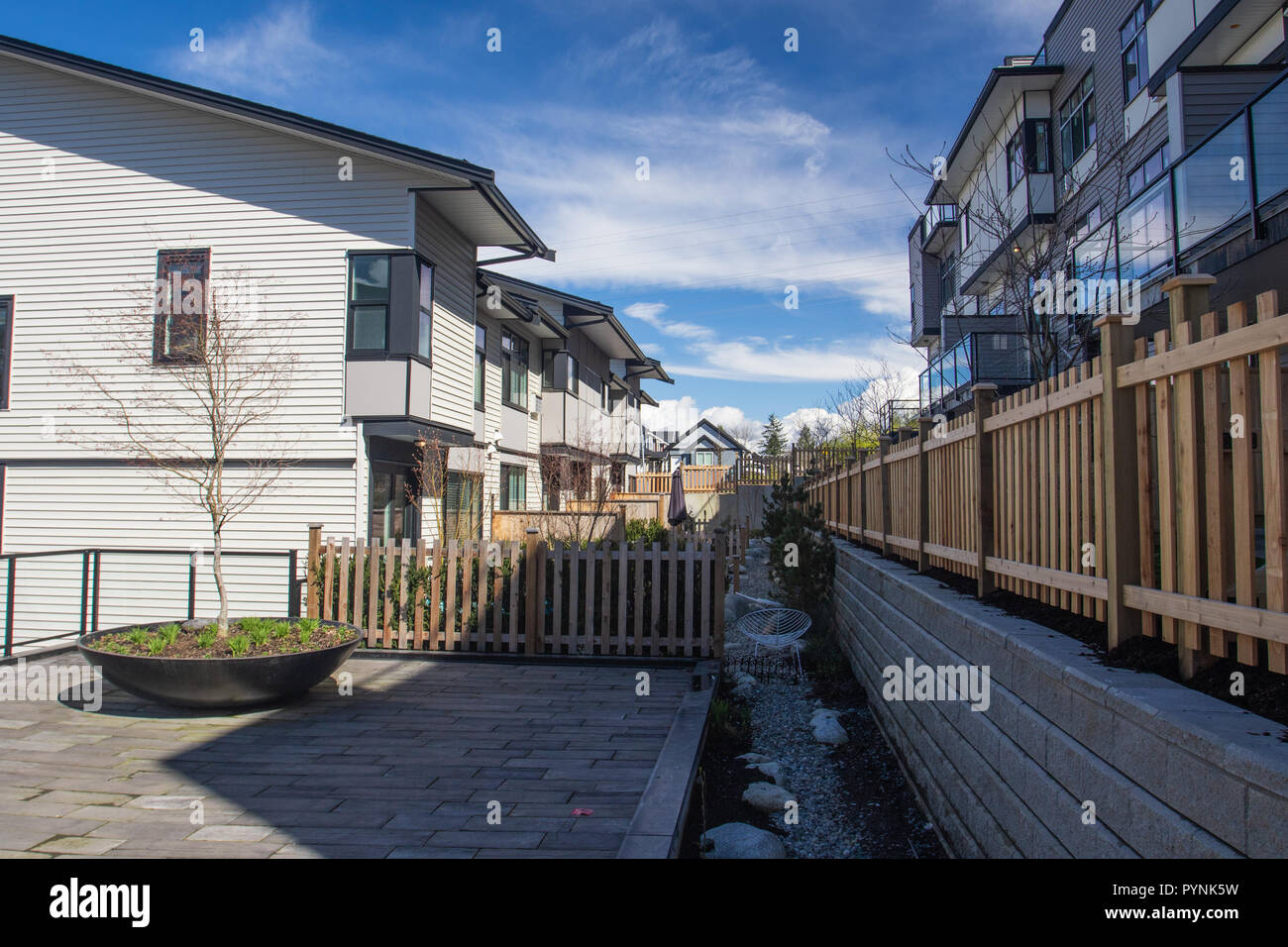 Row house development hi-res stock photography and images - Alamy