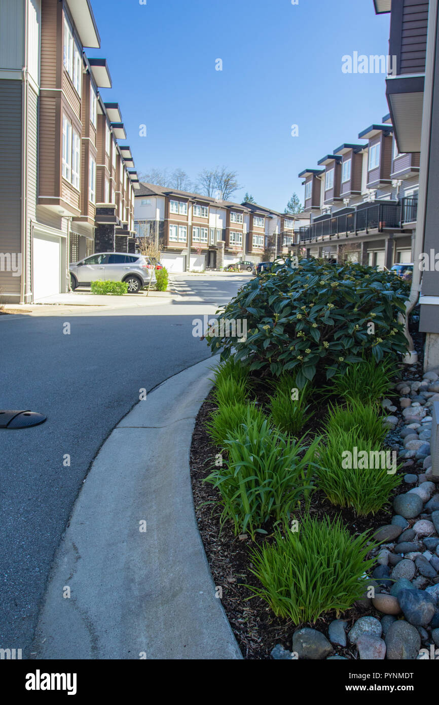Low rise apartment block hi-res stock photography and images - Alamy