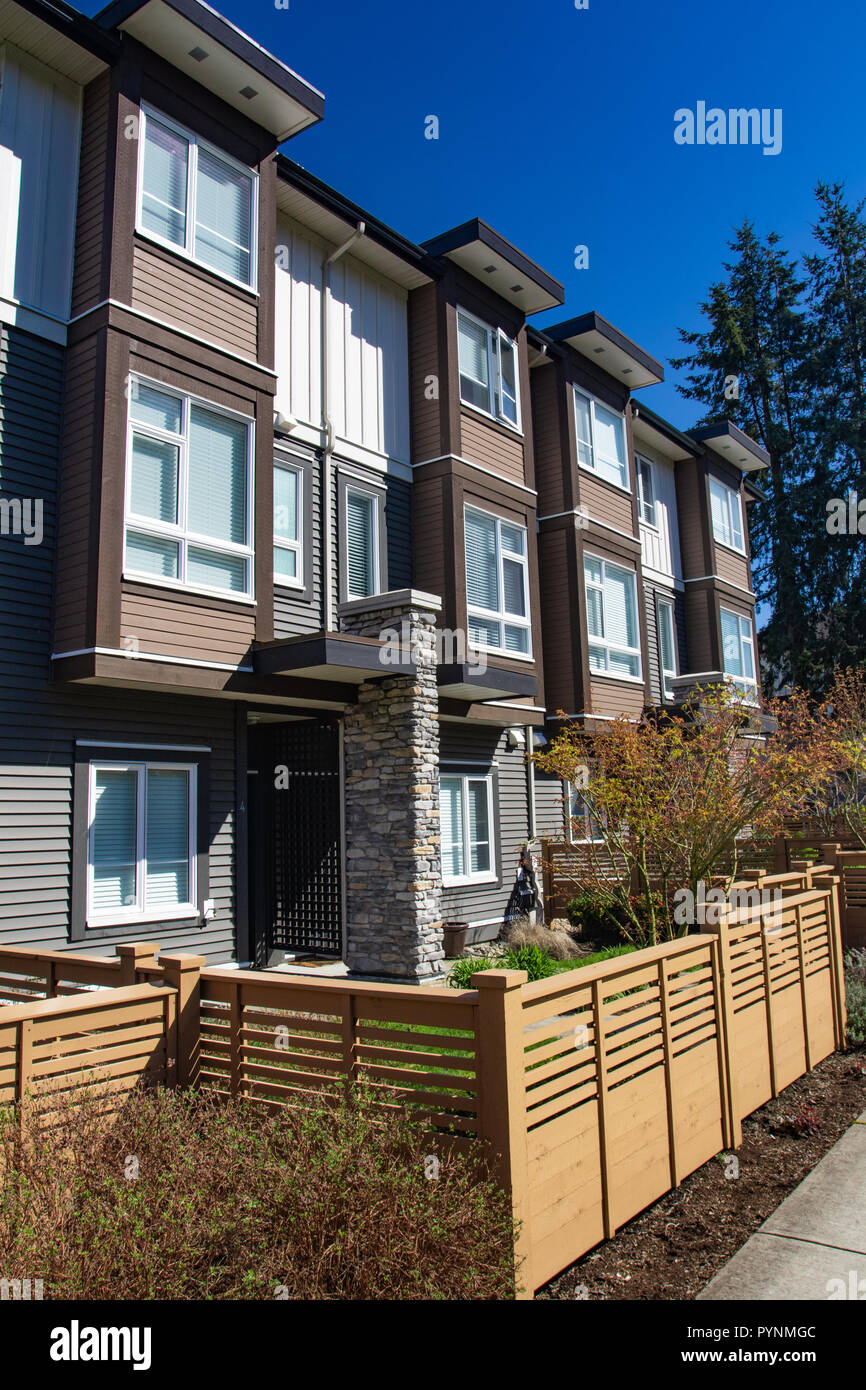 Modern low rise wood frame complex. Brand new apartment building on ...