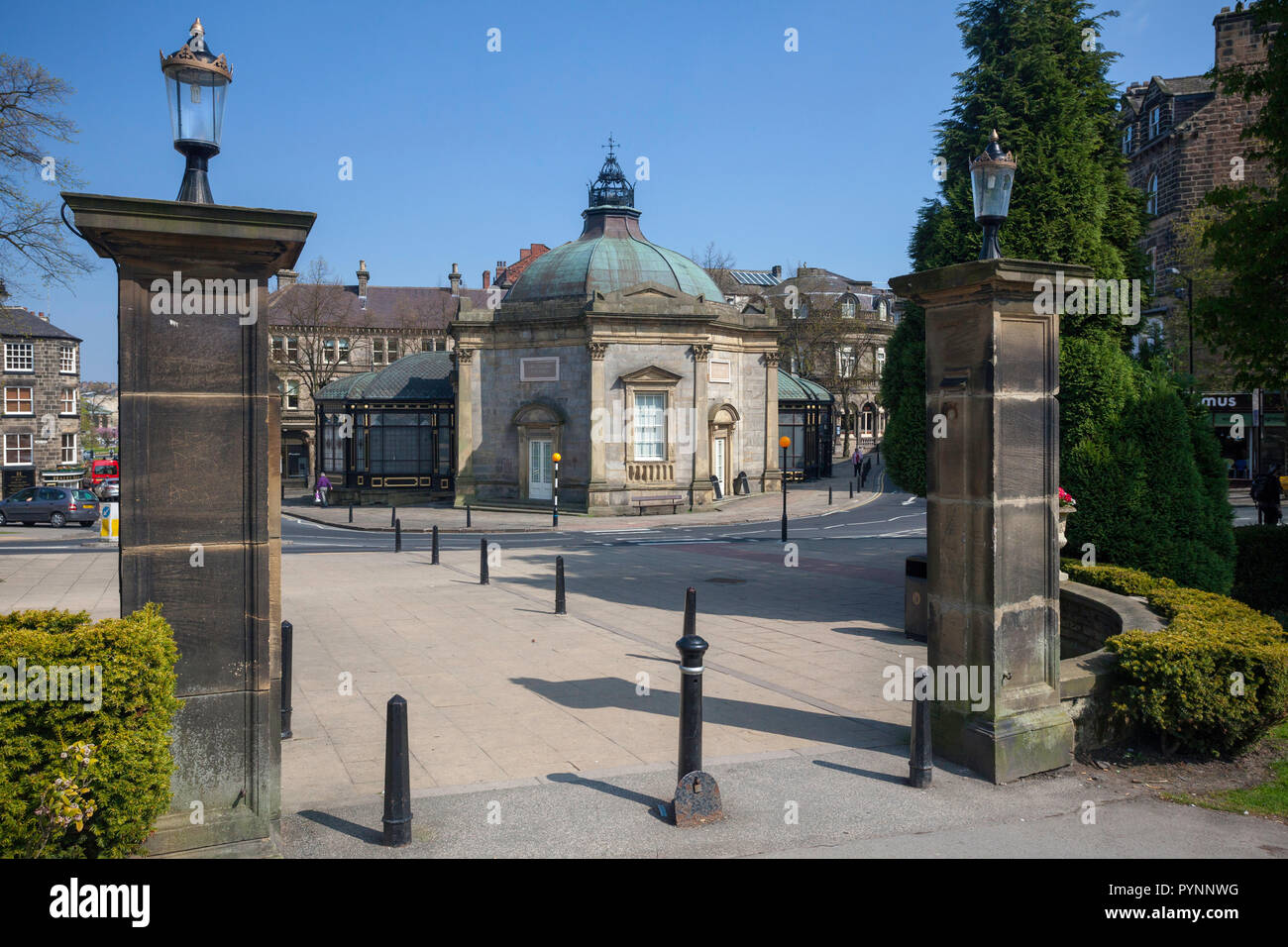Harrogate north yorkshire england victorian hi-res stock photography ...