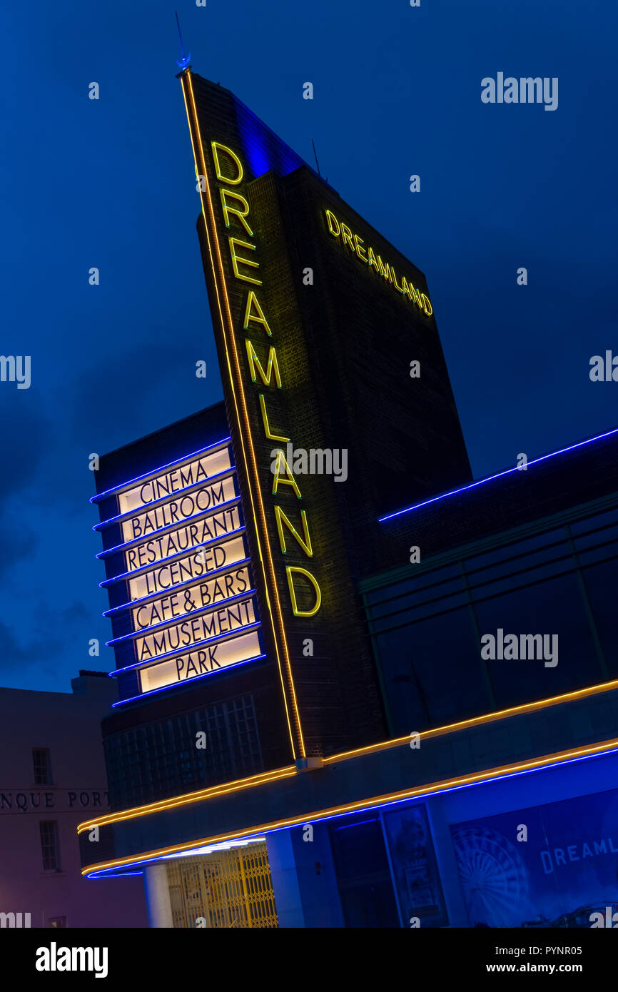 The iconic Art Deco sign for DREAMLAND on the Margate seafront Stock ...