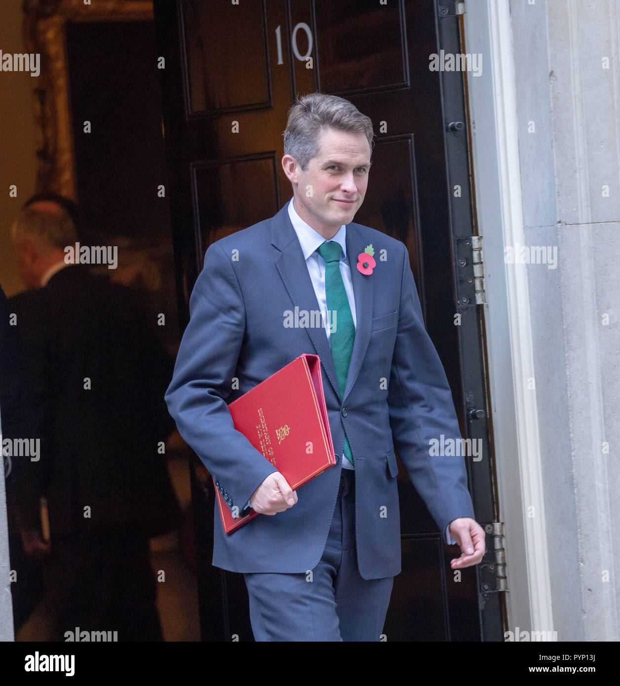 Chancellor exchequer phillip hammond leaves 10 downing street hi-res ...