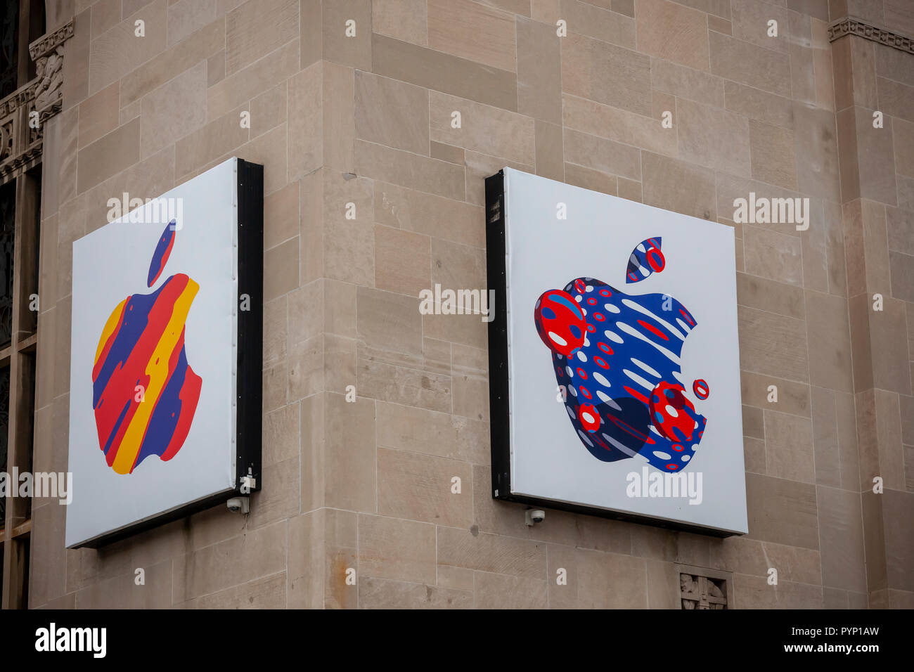 Product signage hi-res stock photography and images - Alamy