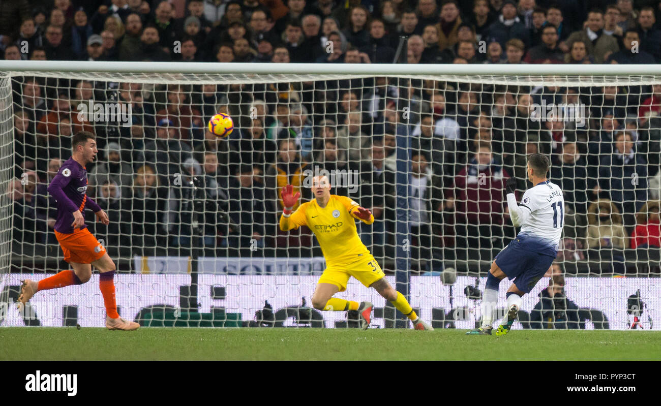 Tottenham hotspur stadium bar hi-res stock photography and images - Alamy