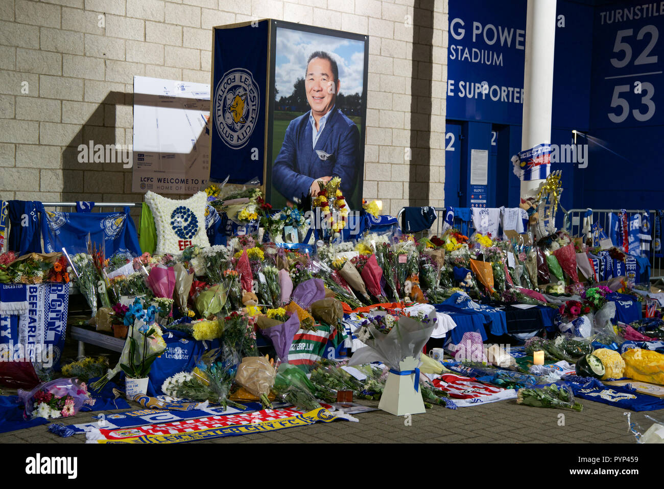Lcfc hi-res stock photography and images - Alamy