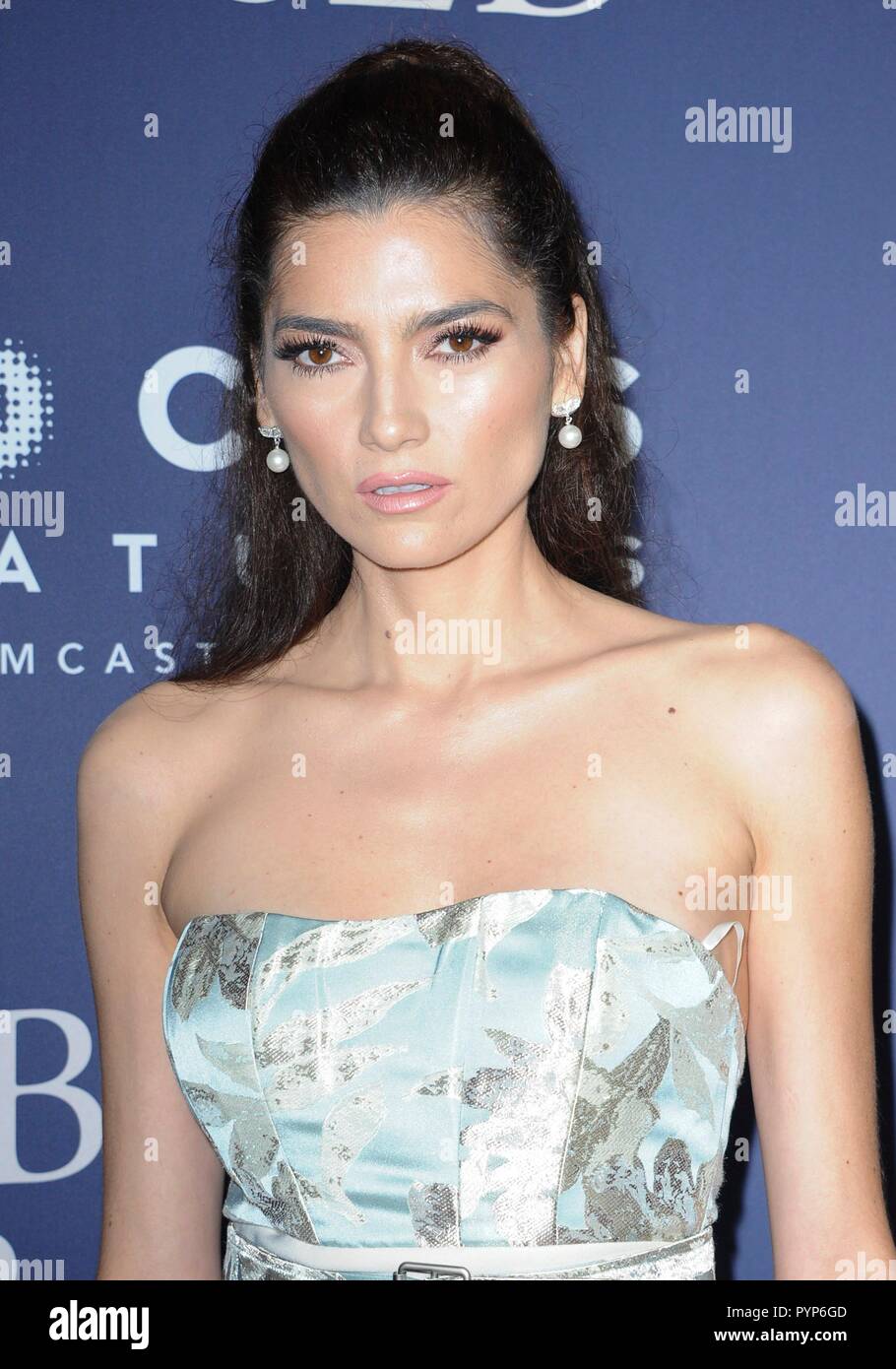 Elizabeth blanca hi-res stock photography and images - Alamy