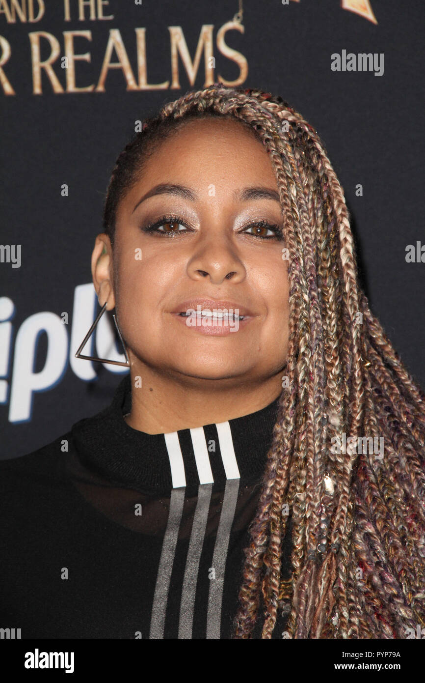 Raven-Symone 10/29/2018 The World Premiere of "The Nutcracker and The ...