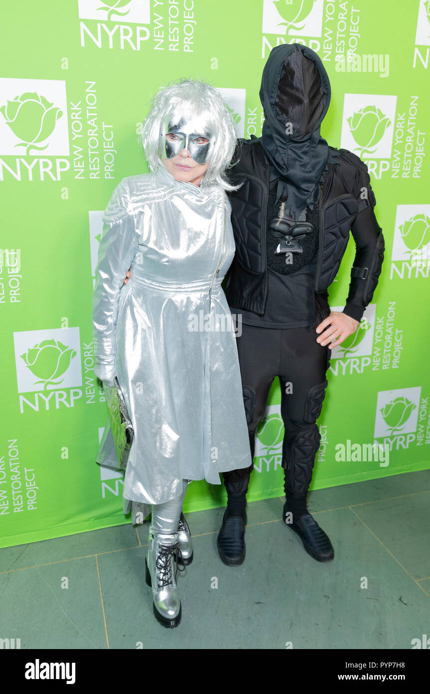 Debbie bowen hi-res stock photography and images - Alamy