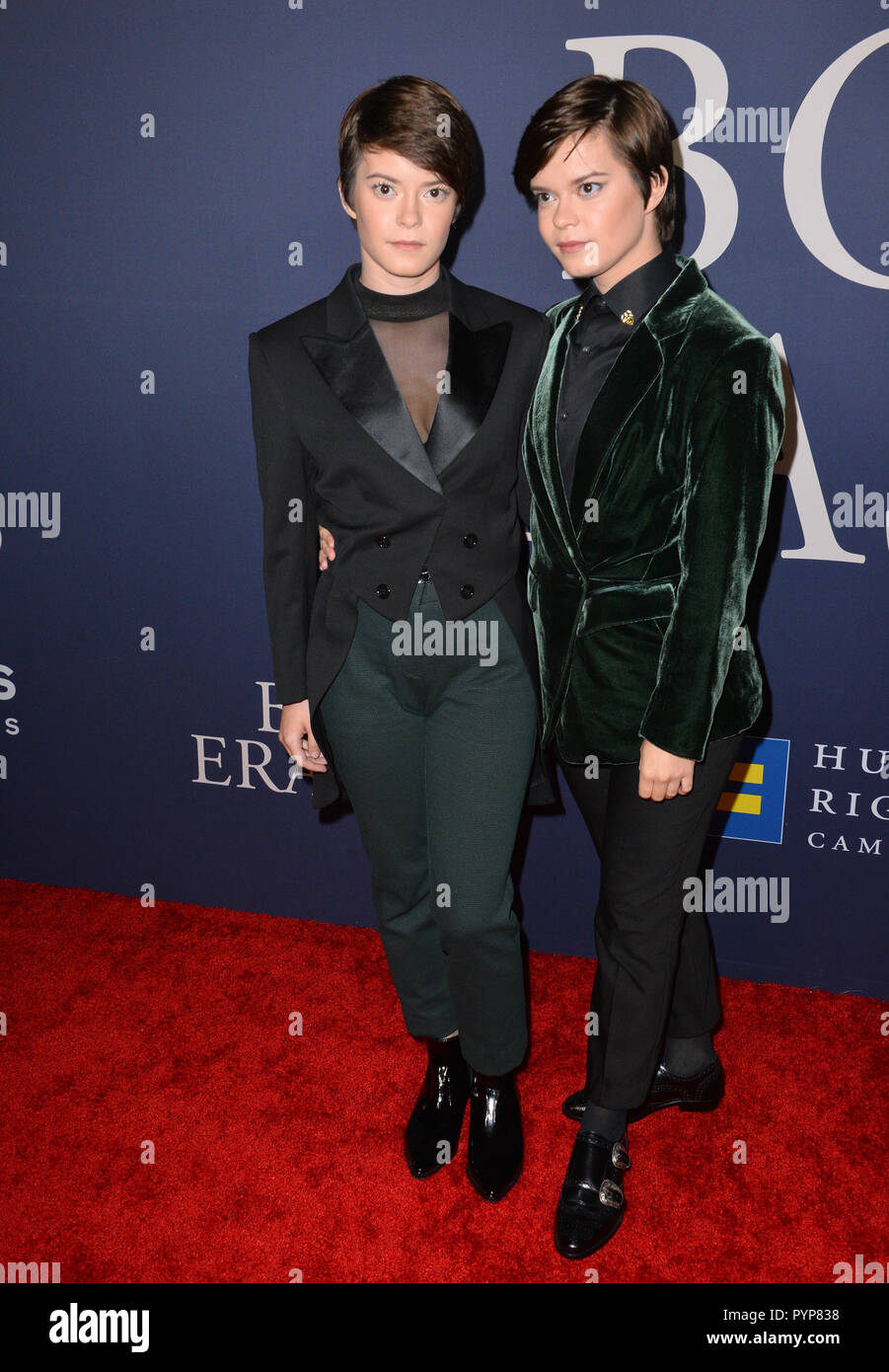 LOS ANGELES, CA. October 29, 2018: Emily Hinkler & Elizabeth Hinkler at ...