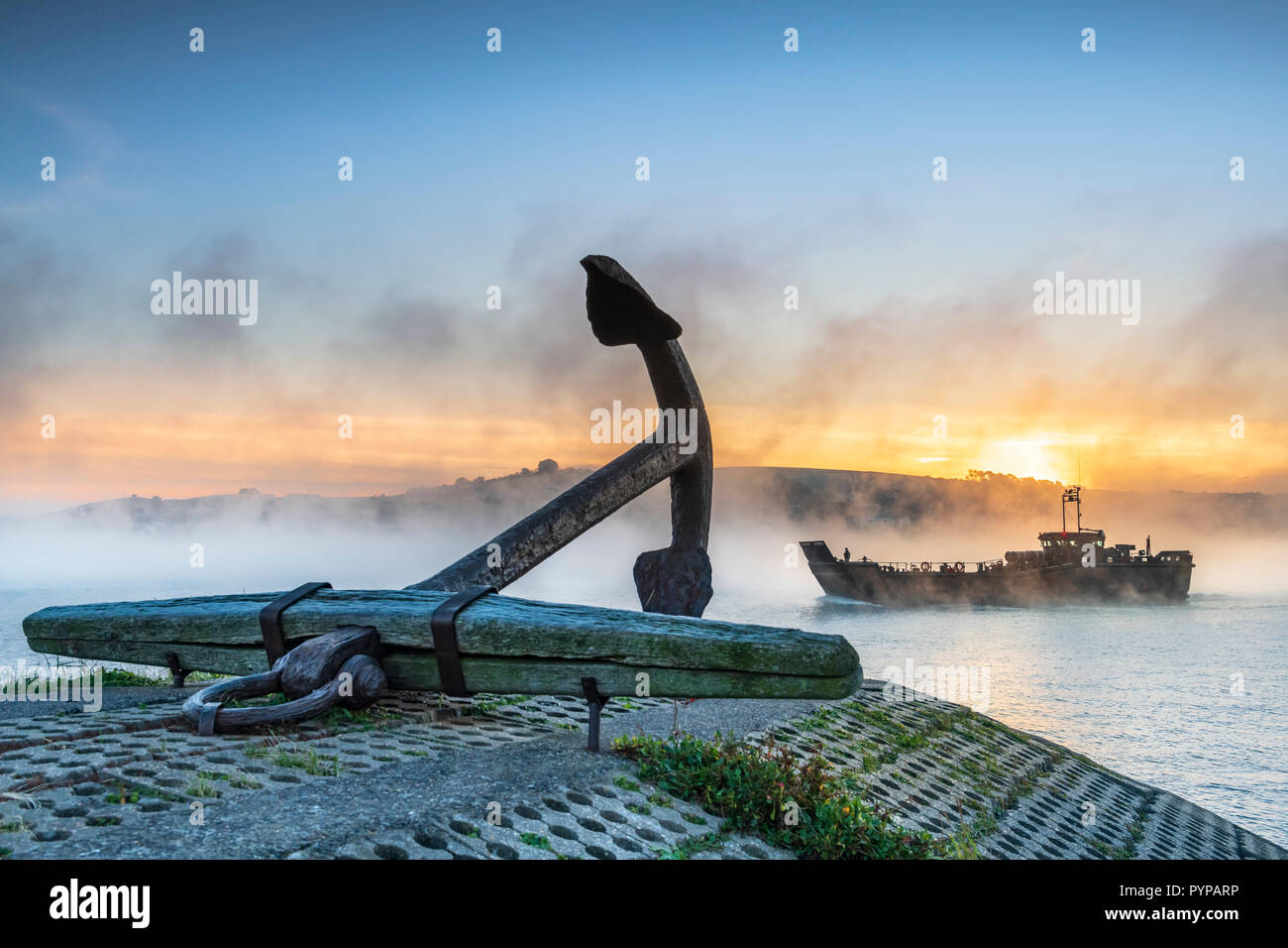 Babcock shipyard appledore north devon hi-res stock photography and ...