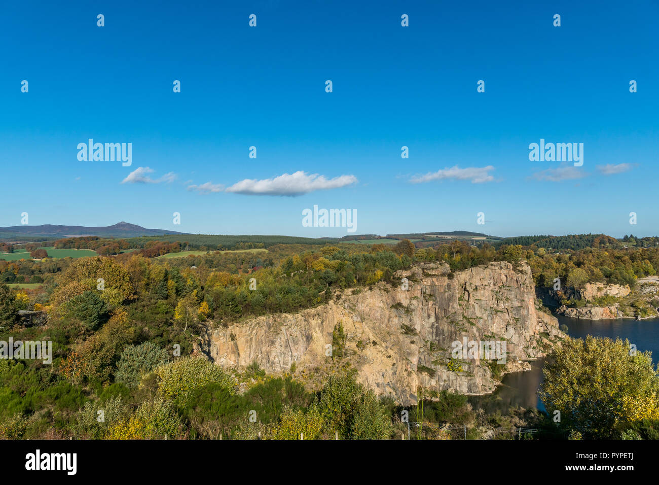 Quarry landscape hi-res stock photography and images - Alamy