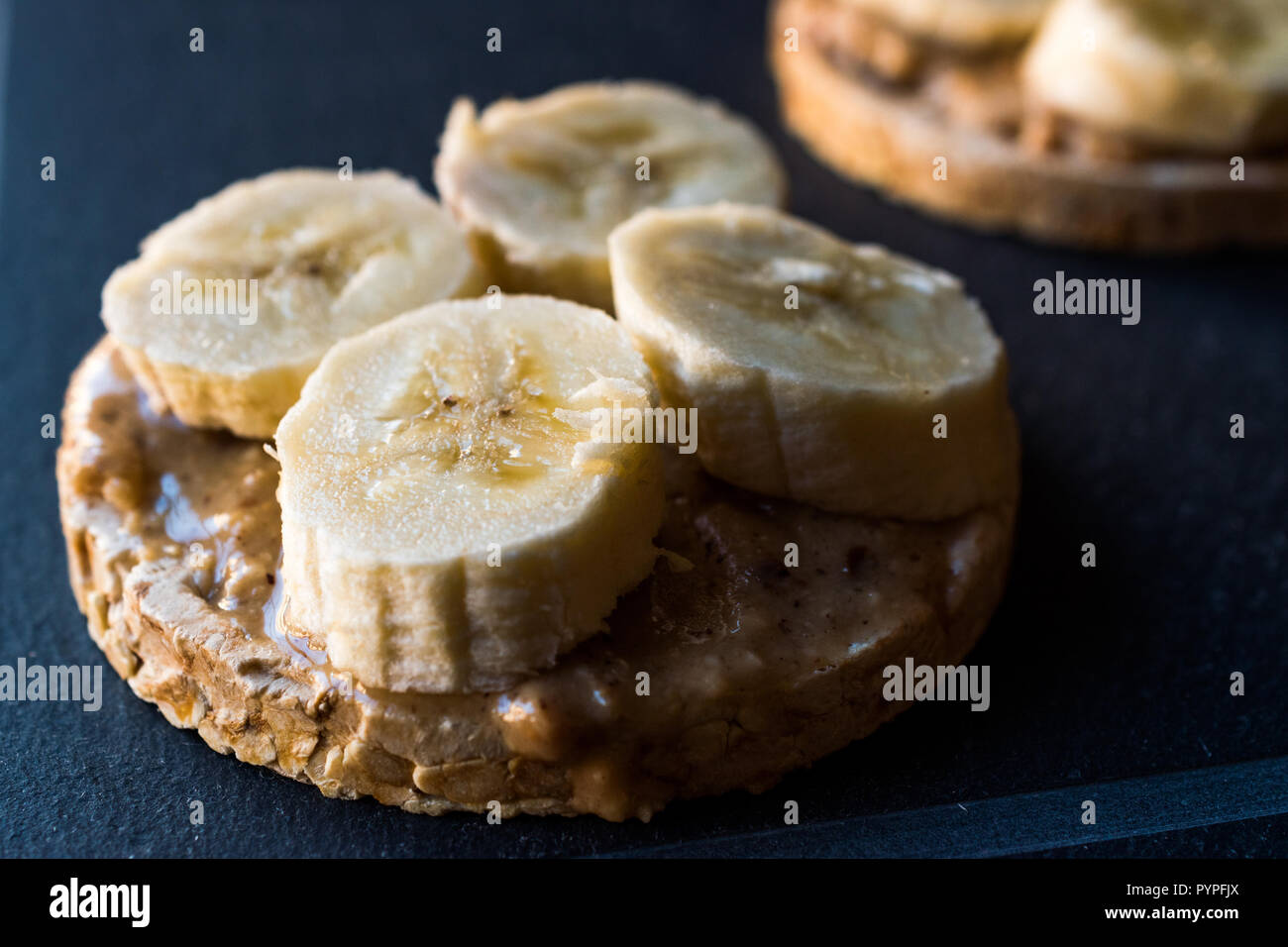 Bulgur Rice Cakes with Sliced Bananas and Peanut Butter / Round ...